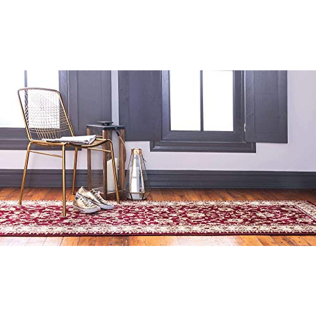 Unique Loom Voyage Collection Traditional Oriental Classic Intricate Design Area Rug (2' 7 x 10' 0 Runner, Red/Gold)