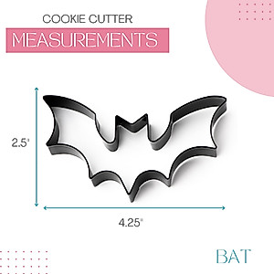 Cookie Cutter Kingdom, Bat Cookie Cutter, Halloween, Stainless Steel, Beautful Coated Finish, Mold for Cakes Biscuits and Sandwiches (Bat - Single)