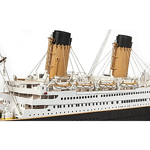 Titanic Ship Kit