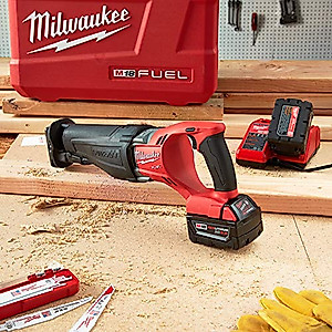 Milwaukee 2720-22 M18 Fuel Sawzall 2 Bat Kit