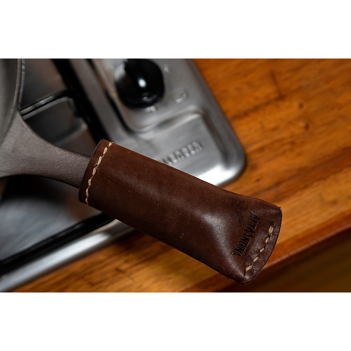 Alta Andina Leather Skillet Handle Cover | Hand Stitched, Vegetable Tanned Leather Hot Handle Holder for Cast Iron Skillets & Cookware (Brown – Café)