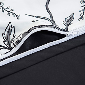 Chanasya Premium French Toile Cover Set - Duvet Cover (104” x 90”) & 2 Pillow Shams (20” x 36”) - 3-Piece Set, King Size, White Charcoal