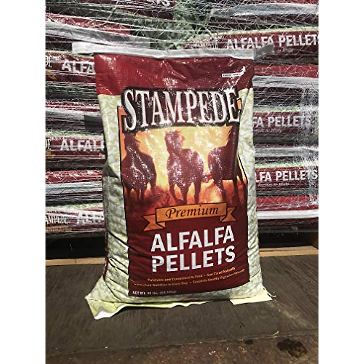 Stampede Alfalfa Pellets, Non-GMO - Perfect for Rabbits, Goats, Equine, and More! (40 lb)
