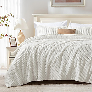 BEDELITE Fluffy Queen Comforter Set - Cream White Fleece Soft Comforter for Queen Size Bed, Luxury Warm Bedding Set for Winter, Fuzzy Bed Set 3 Pieces (1 Comforter, 2 Pillowcases)