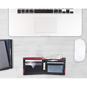 Guess Men's Leather Slim Bifold Wallet, Black/Red, One Size