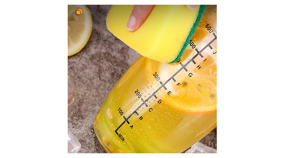 Plastic Cocktail Shaker 24oz - Durable Bar Mixing Tool | ATRDTO