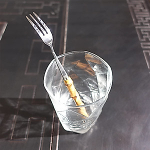 TAOMEINONG Premium Bamboo Utensils Bamboo Cocktail Forks & Bamboo Appetizer Forks Bamboo Silverware Set of 5 Stainless Steel Forks Handcrafted Bamboo cutlery - Cocktail Picks