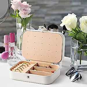 Belanttega MRS Travel Jewelry Box for Bride Travel Portable Jewelry Case Small Jewelry Organizer Travel Accessories for Women, Bridal Shower Gift Engagement Present, White