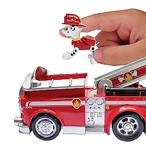 Paw Patrol Marshall's Fire Fightin' Truck, Vehicle & Figure