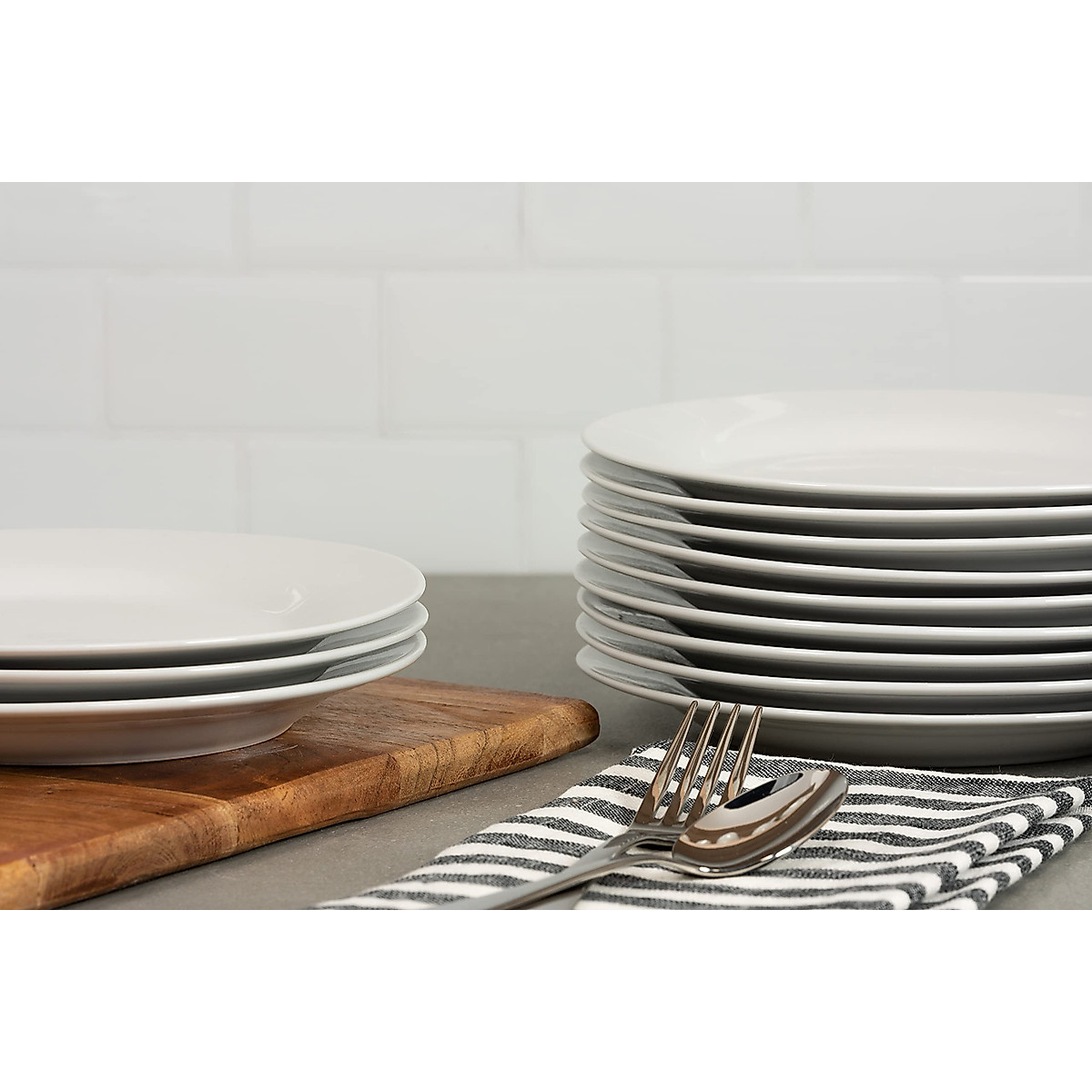 10 Strawberry Street 7.5" Catering Round Salad/Dessert Plate, Set of 12,White