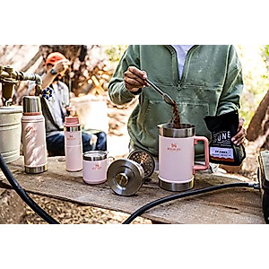 Stanley Classic The Trigger-Action Travel Mug 16OZ Limestone