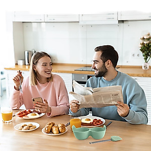 Microwave Egg Poacher, 2 Cavity Silicone Poached Egg Cooker with Lid and Handle for Microwave, Instant Pot and Stovetop, Egg Poacher Cups Kitchen Cooking Tools Dishwasher Safe Pack of 4 (Green)