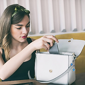 PLIGREAT 3 Pcs Evil Eye Amulet Lucky Charm Keychain, Decorative Car Hanging Ornament Elephant Turtle Hamsa Hand Charms Key Rings Inspirational Keychain Gifts for Family Women Bff Colleagues