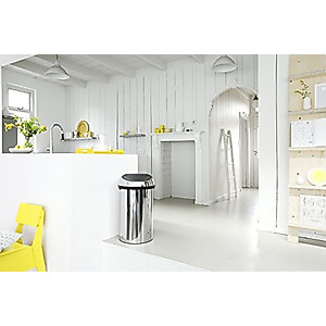 Brabantia 402609 Touch Trash Can, 16 gallon/60 L, Brilliant Steel