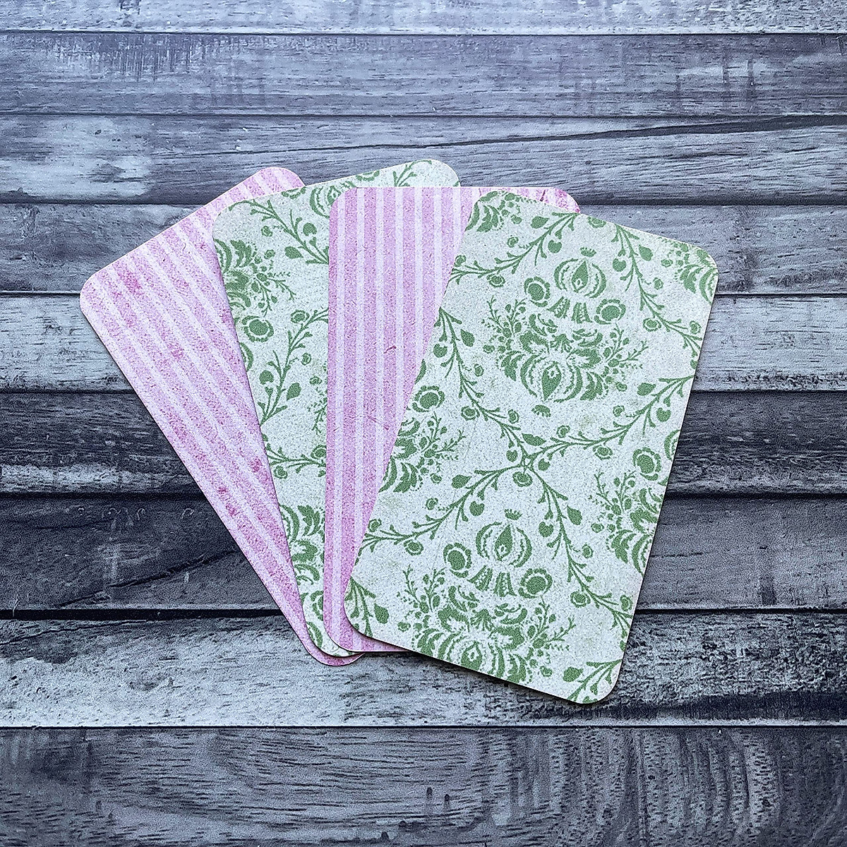 Shabby Roses Junk Journal Pockets and Card Set - Floral Scrapbook Accessories - Paper Ephemera Bundle
