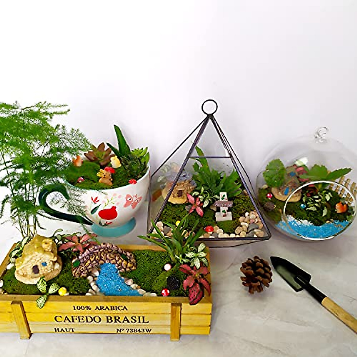 BEZALEL Miniature Fairy Garden Supplies Kit - Fairy Garden Miniatures with Miniature Animals Houses, Bridge for Yard Bonsai, Micro Landscape - Mini Fairy Garden Accessories Outdoor Decor