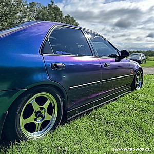 VViViD+ Gloss Metallic Chameleon Blue to Purple Color-Shift (1ft x 5ft) with Air Release