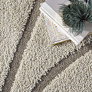 nuLOOM Carolyn Cozy Soft & Plush Shag Area Rug, 3 ft 3 in x 5 ft, Cream