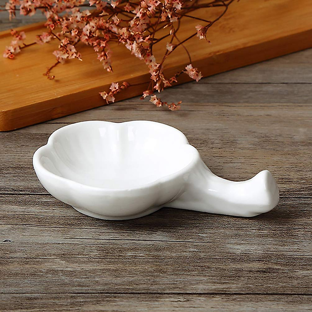 MULHUE 8 PCS Ceramic Plum Blossom Chopsticks Rest Sauce Dish, Chinese Fine Porcelain Chopsticks Spoon Fork Rest Holder Knife Holder