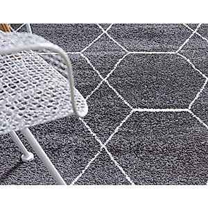 Unique Loom Trellis Frieze Collection Area Rug - Geometric (5' Octagon, Dark Gray/ Ivory)