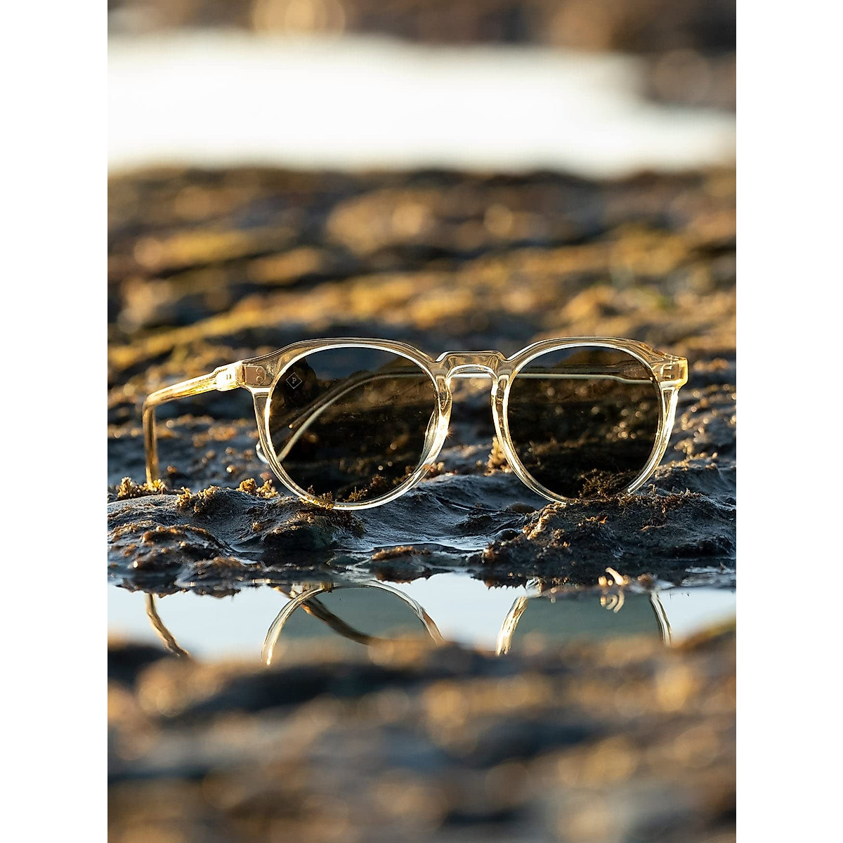 RAEN Ð Remmy Ð Unisex Retro Round Sunglasses UV Protection - Champagne Crystal/Green Polarized Lens (Size 52 MM)