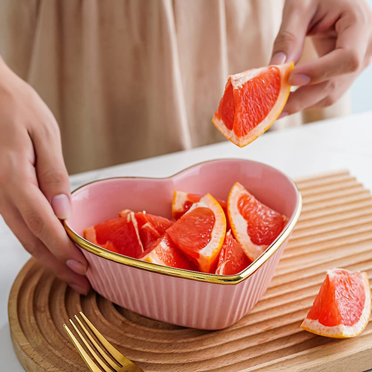 Angoily Porcelain Heart- shaped Bowls Deep Heart Plates Salad Bowl Fruit Bowl for Desserts Pasta Dinner Pink