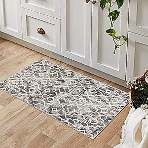 Wonnitar Moroccan Washable Area Rug - Small 2x3 Grey Distressed Entryway Rug Non-Slip Doormat Modern Geometric Trellis Throw Rug Faux Wool Floor Carpet for Bathroom Laundry Room Indoor Office