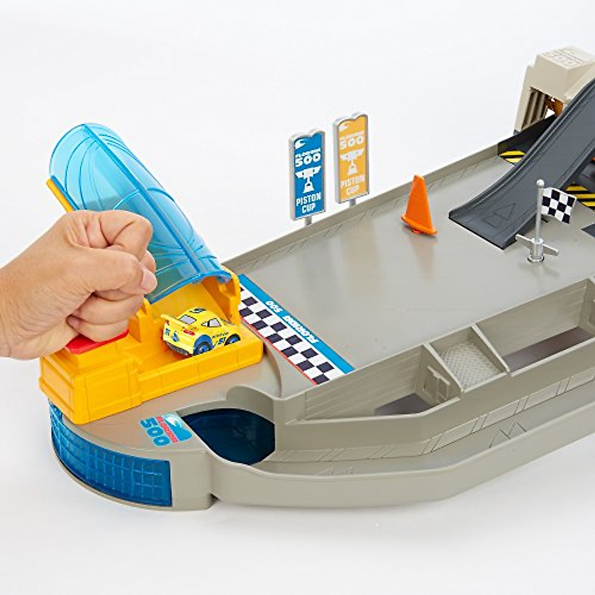 Disney Pixar Cars Mini Racers Rollin' Raceway Playset