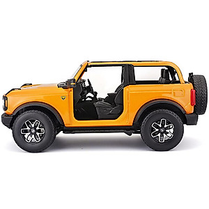 Maisto Diecast Cars 2021 Ford Bronco Badlands Orange Metallic Special Edition 118 Diecast Model Car by Maisto 31457