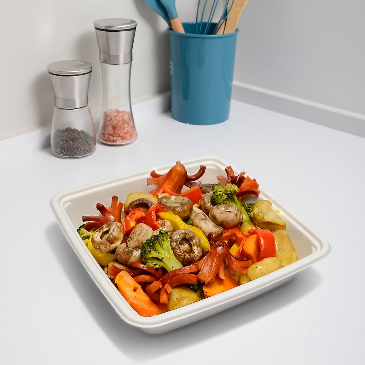 AICHEF 50 Pack 42 oz Compostable Deep Dish Plates, Extra Large Deep Square Disposable Food Trays for Seafood BBQ Large Salad - 9x9x1.7 inch