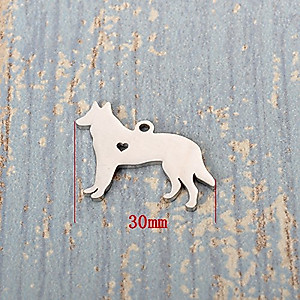 HOUSWEETY 1pc Stainless Steel German Shepherd Dog Pendant Dog Keychains Key Ring Car Purse Bags Pets Lover Charms Gifts 3x2.3cm