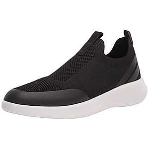 Koolaburra by UGG Women's Yosha Sneaker, Black, 7