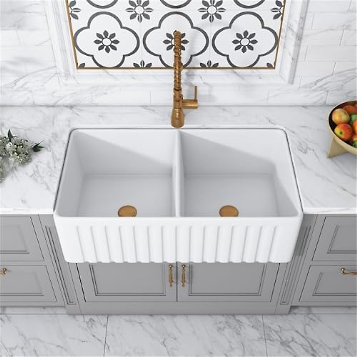 Cremona White Ceramic 33 in. Double Bowl Farmhouse Apron Kitchen Sink