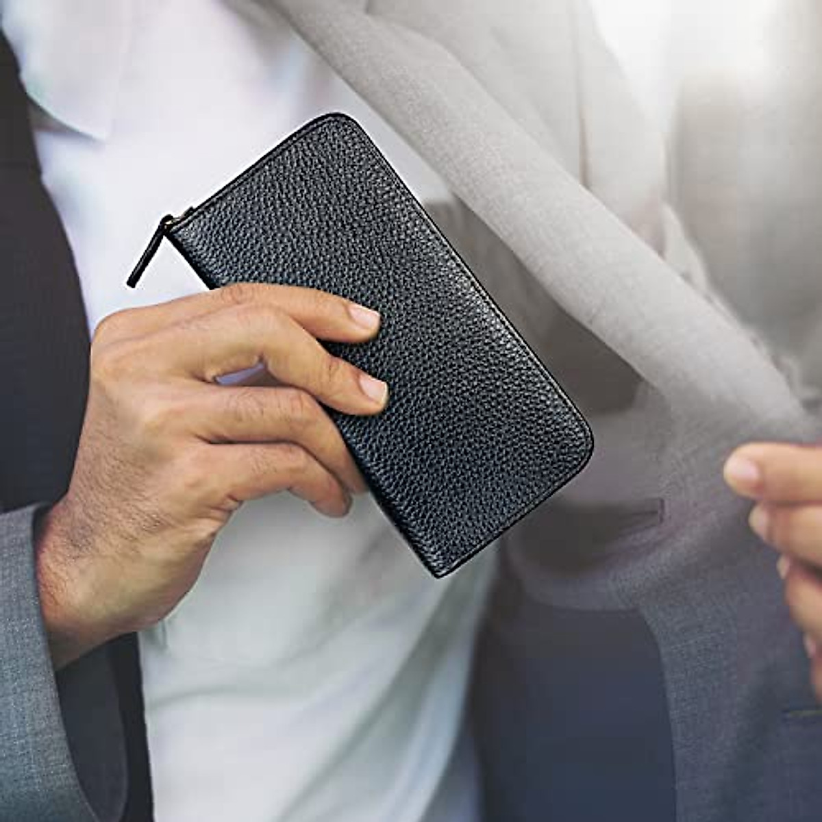 Lanxivi Genuine Leather Fountain Pen Case 3 Divided Slots Black Color, Zippered Pen Case Pouch, Handmade Display Holder for Rollerball Pen