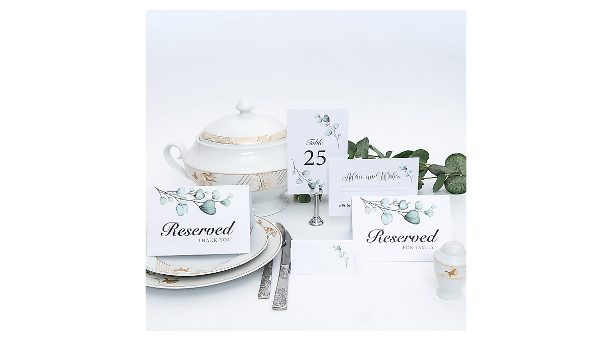 CLEVER SIGNS Reserved Table Signs - Elegant Event Decor