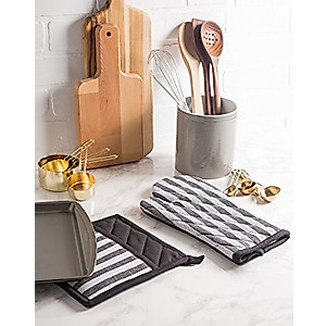 DII Cotton Heat Resistant Kitchen Pot Holders Set, (Set of 2-8x8.5), Farmhouse Chic Geometric Design, Heat Resistant and Machine Washable for Every Home Kitchen - Stripe