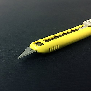 NT Cutter ABS Grip 30-Degree Multi-Blade Cartridge Knife (A-553P),Yellow