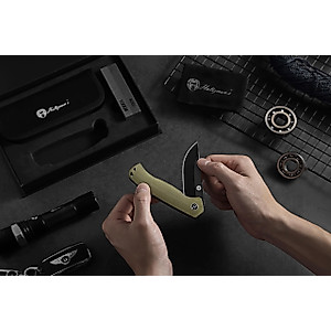 Holtzman's Gorilla Survival 'Pathfinder' Folding Knife featuring D2 Steel Blade and G10 Handle in Gift Box Set (Black+Green)