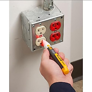 Fluke 1AC II VoltAlert Non-Contact Voltage Tester (Renewed)