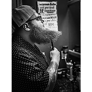 Chicago Comb Model 11 Carbon Fiber, Large Hair Pick, Anti-Static, 7.5 Inches (19 cm), Made in USA