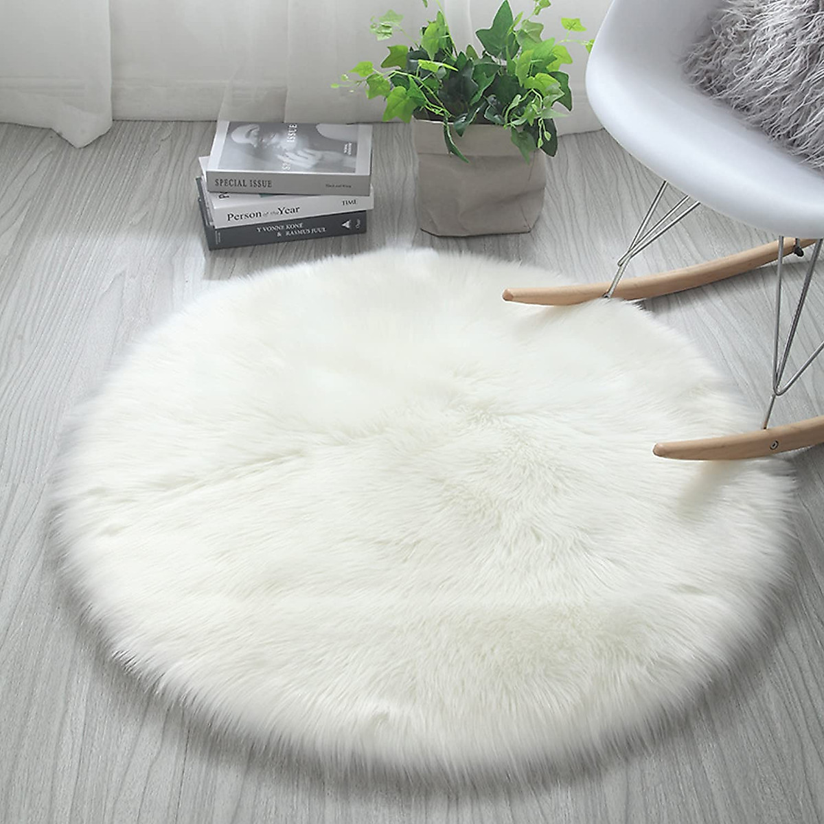 Round Faux Fur Sheepskin Rugs, Soft Shaggy Area Rug Home Decorative Bedroom Fluffy Carpet Rug, Diameter 5 Feet, White
