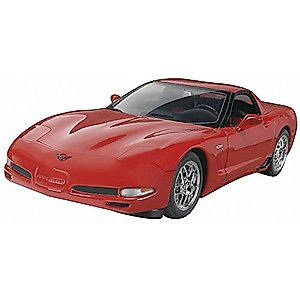 Revell 2004 Chevy Corvette Z06 1/25 Scale Model Car Kit