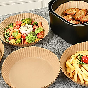 50pcs Unbleached Air Fryer Disposable Paper Liner, Air Fryer Parchment Paper 6.3inch Round, Non-stick Air Fryer Disposable Liners Paper, Oil-proof Air Fryer Liner for Microwave, Oven, Air Fryer
