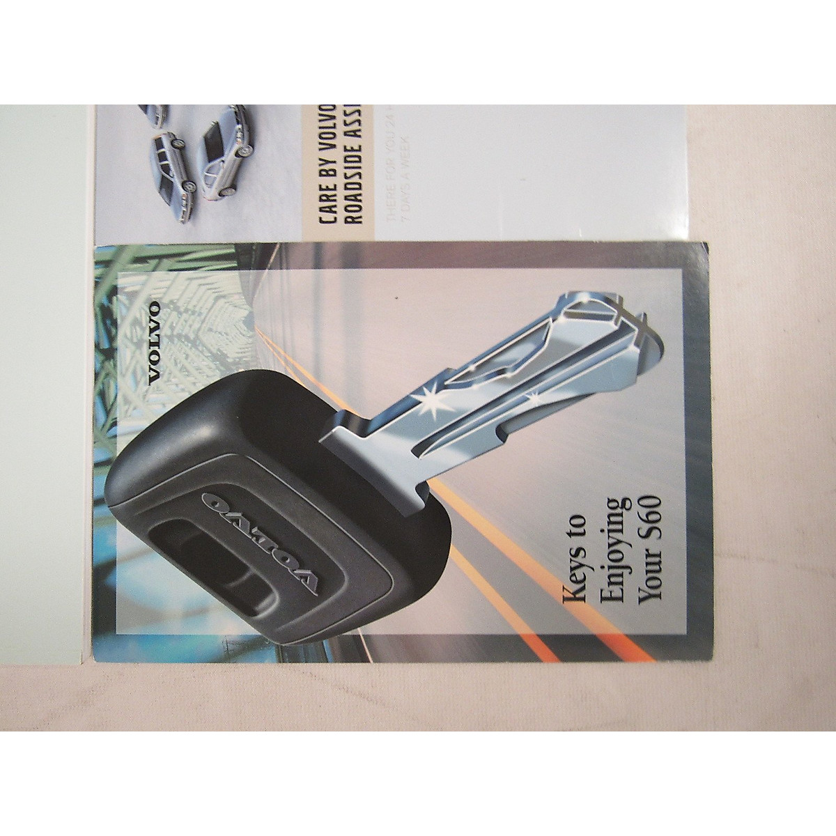 2004 Volvo S60 & S60 R Owners Manual book