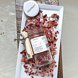 Self Care Gift Basket for Mom: New Mommy Care Package Pampering Gift Set with Bath Accessories and Natural Skincare Products. Our Spa Day Kit for Women is the ideal Birthday Gift Basket for her.