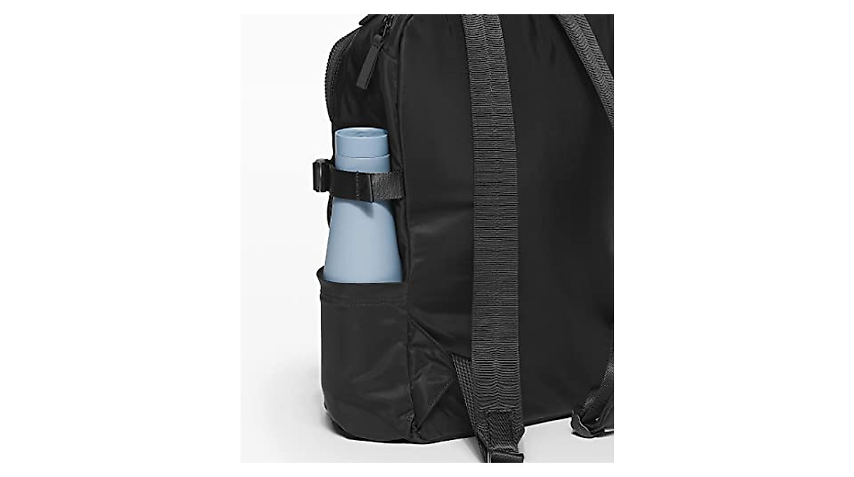 Get the Lululemon New Crew Backpack in Black | Organized Design