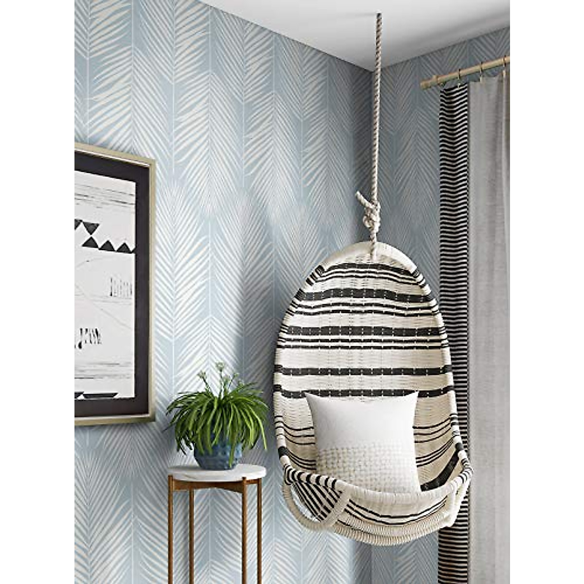 NextWall Palm Silhouette Coastal Peel and Stick Wallpaper (Hampton Blue)
