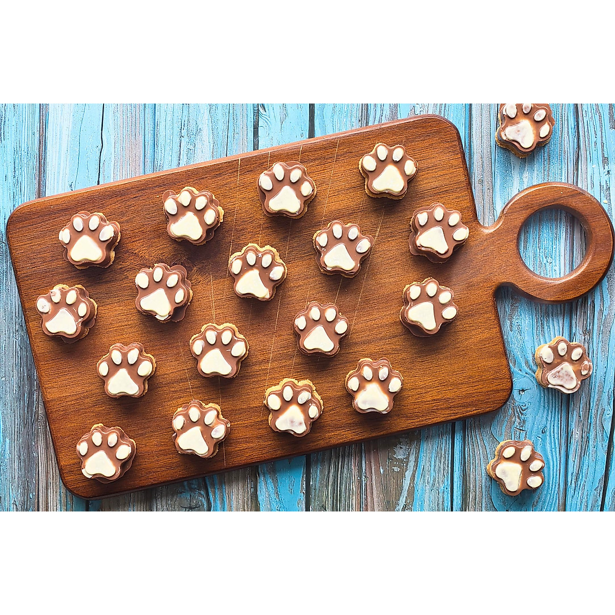 Dog Paw Cookie Cutter, Premium Food-Grade Stainless Steel, Dishwasher Safe