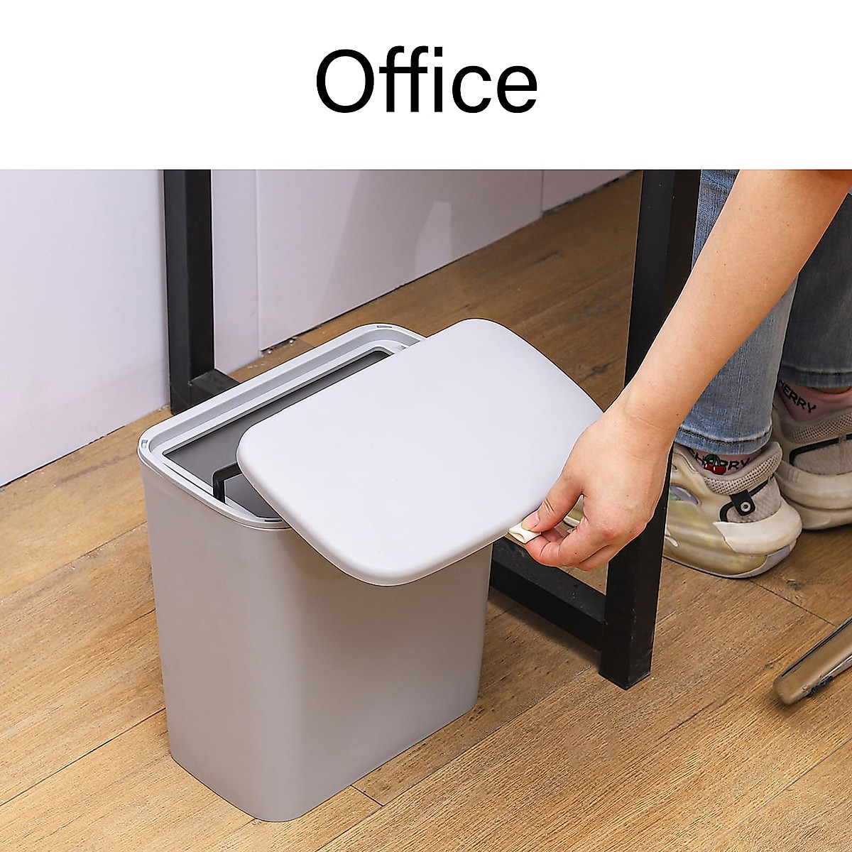 Cq acrylic 2.4 Gallon Kitchen Compost Bin for Counter Top or Under Sink,Hanging Kitchen Trash Can,Plastic Wall Mounted Garbage Can,Small Kitchen Waste Basket,Food Waste Bin for Countertop,Grey