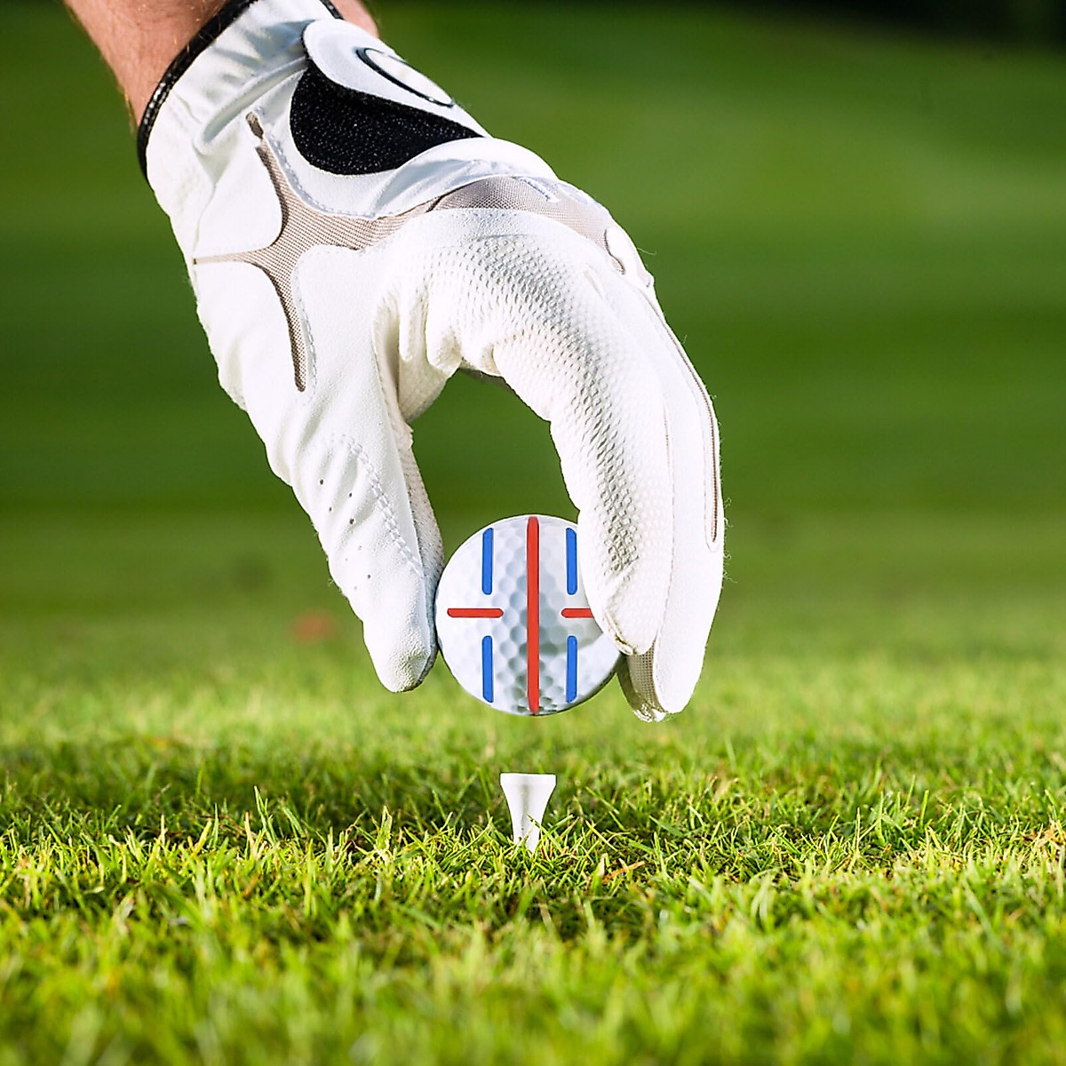 BESPORTBLE 1 Set Tools Golf Balls Golf Marker Hat Clip Golf Ball Markers for Putting Golf Ball Markers Stamp Golf Ball Marker Pen Golf Ball Markers with Hat Clip Balance Supplies Plastic